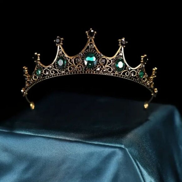 Accessories | New Emerald And Black Crystal Studded Gold Tiara Princess ...
